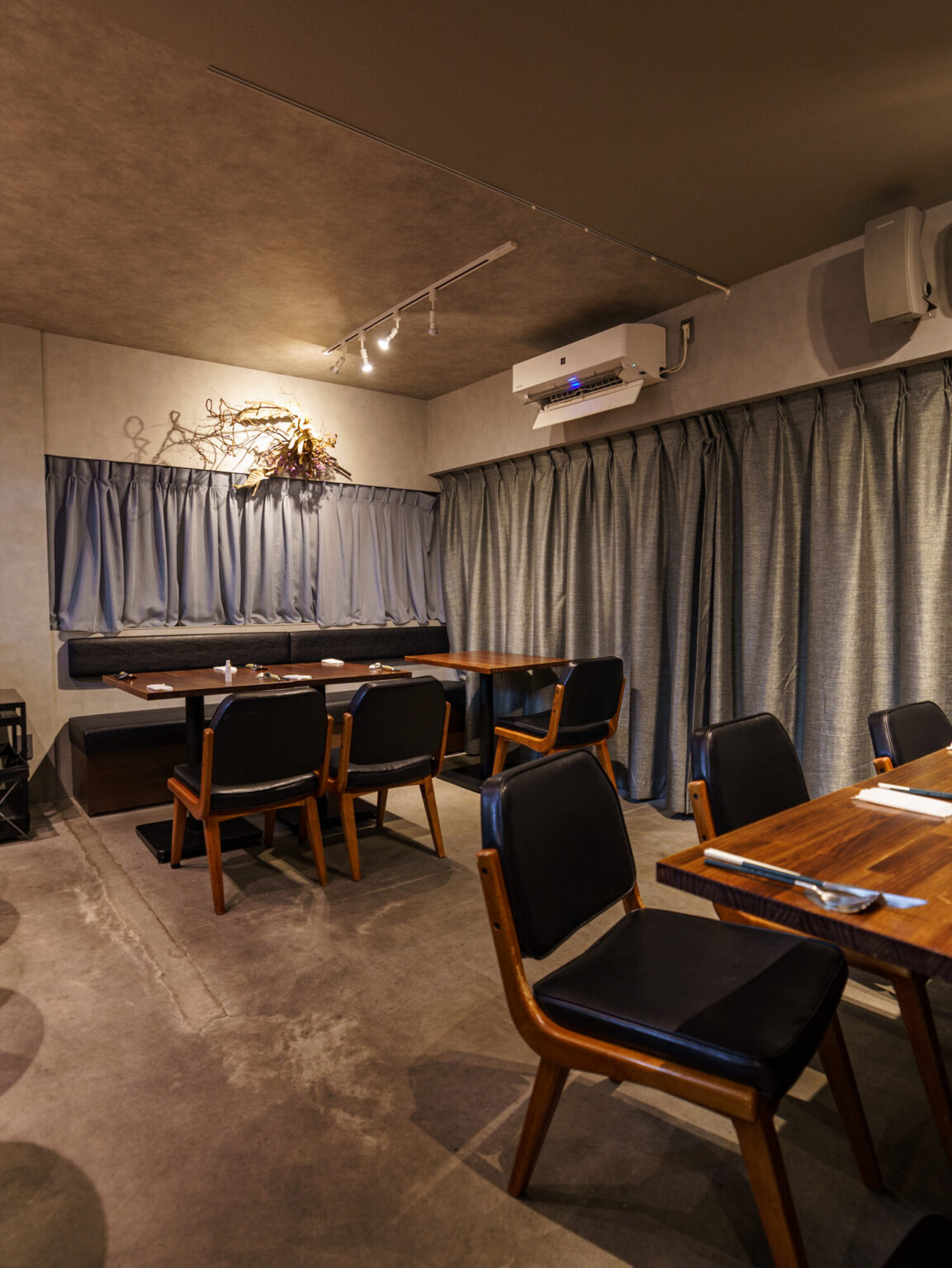 Burger & Bistro Occi（バーガー＆ビストロ オクシ） - 都内2店舗展開するレストラン